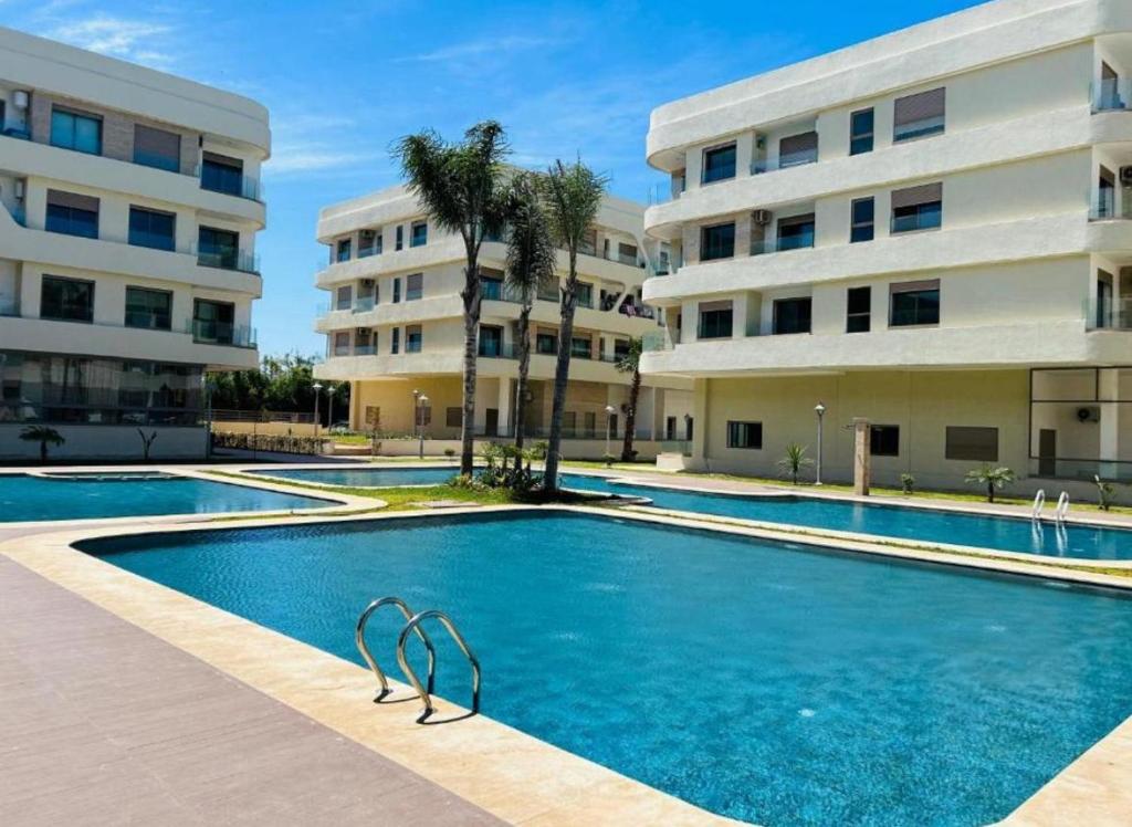 布茲尼蓋的Luxury Garden Paradise apartment with beach and pool（2026 年最新房價）