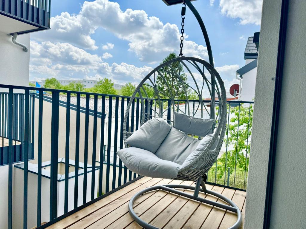 Modern Aparment with Terrace & Free Parking - Near Metro, Wien ...