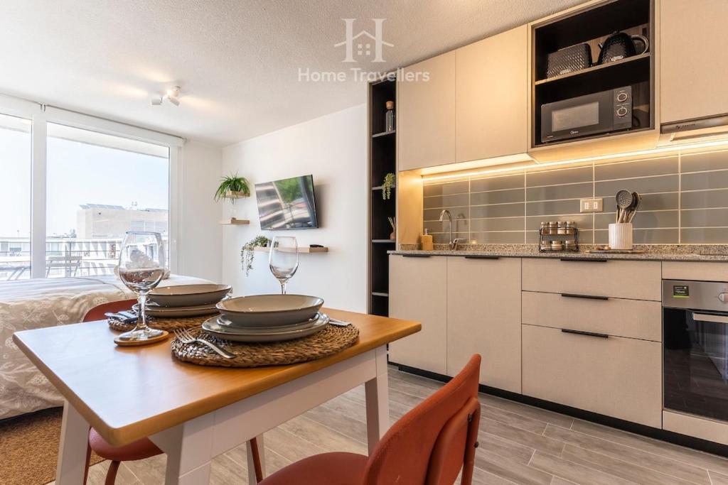 HT Comfortable studio steps from Movistar Arena, Santiago (precios ...