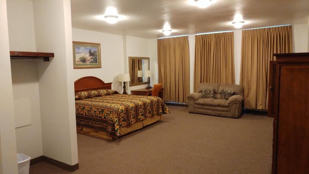Country Regency Inn & Suites, Manvel (updated prices 2025)