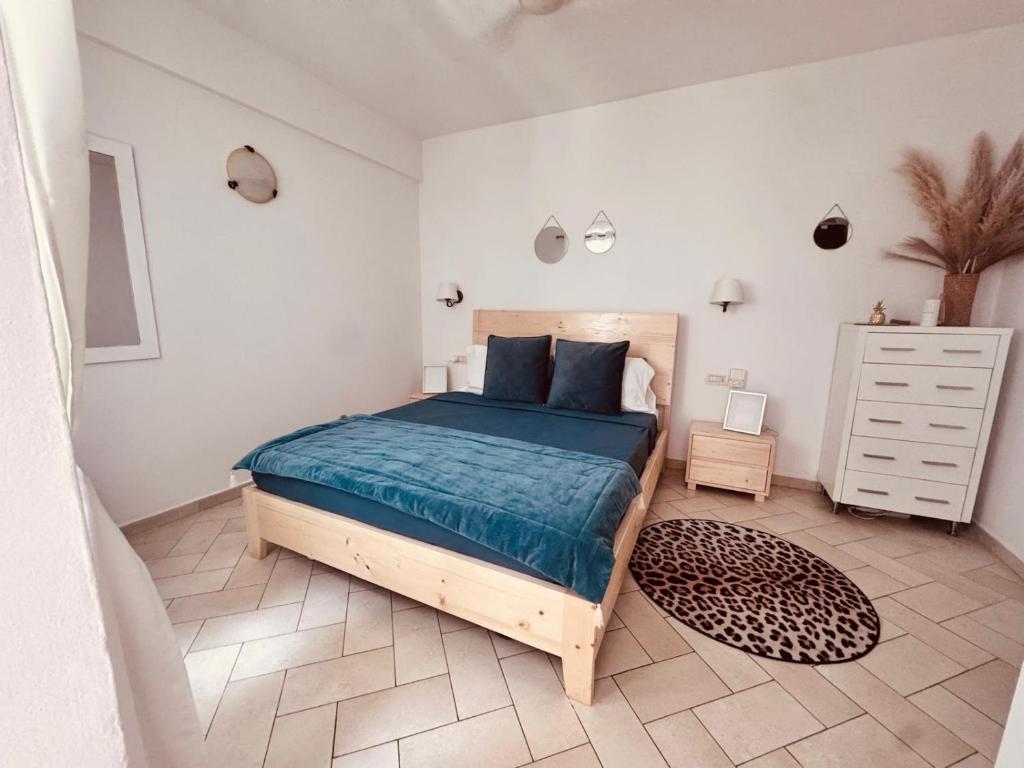 Beach Studio - 1 Minute from Santa Maria Beach, Santa Maria (precios ...
