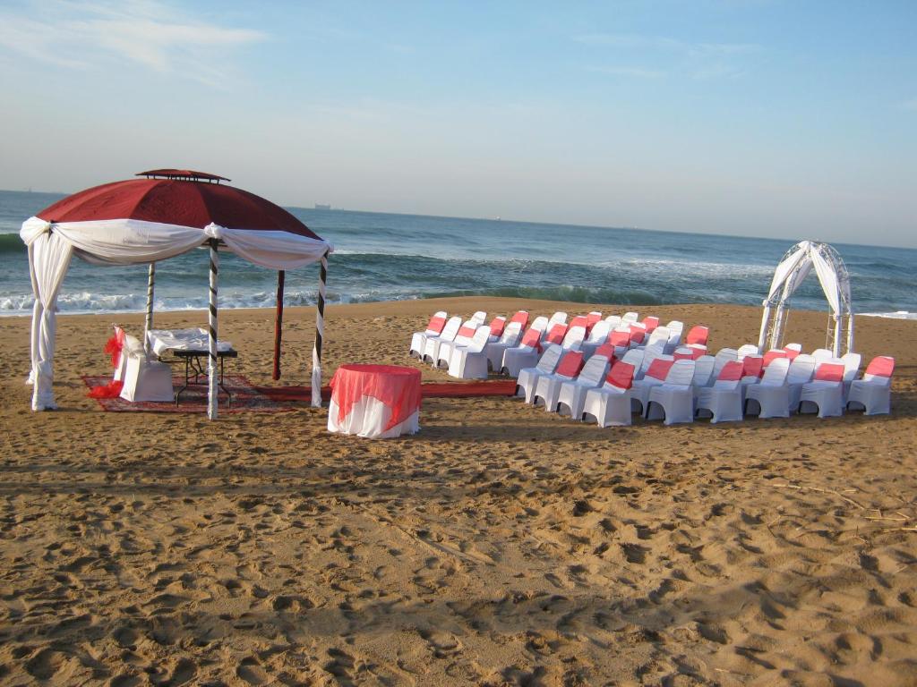 La Mercy Beach Hotel, La Mercy (updated prices 2025)