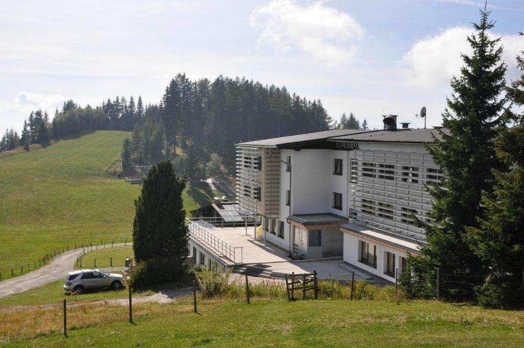 Hotel Alpenrose Gerlitzen, Treffen (updated prices 2025)