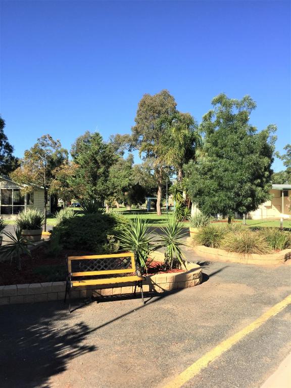 Junee Tourist Park, Junee (updated prices 2025)