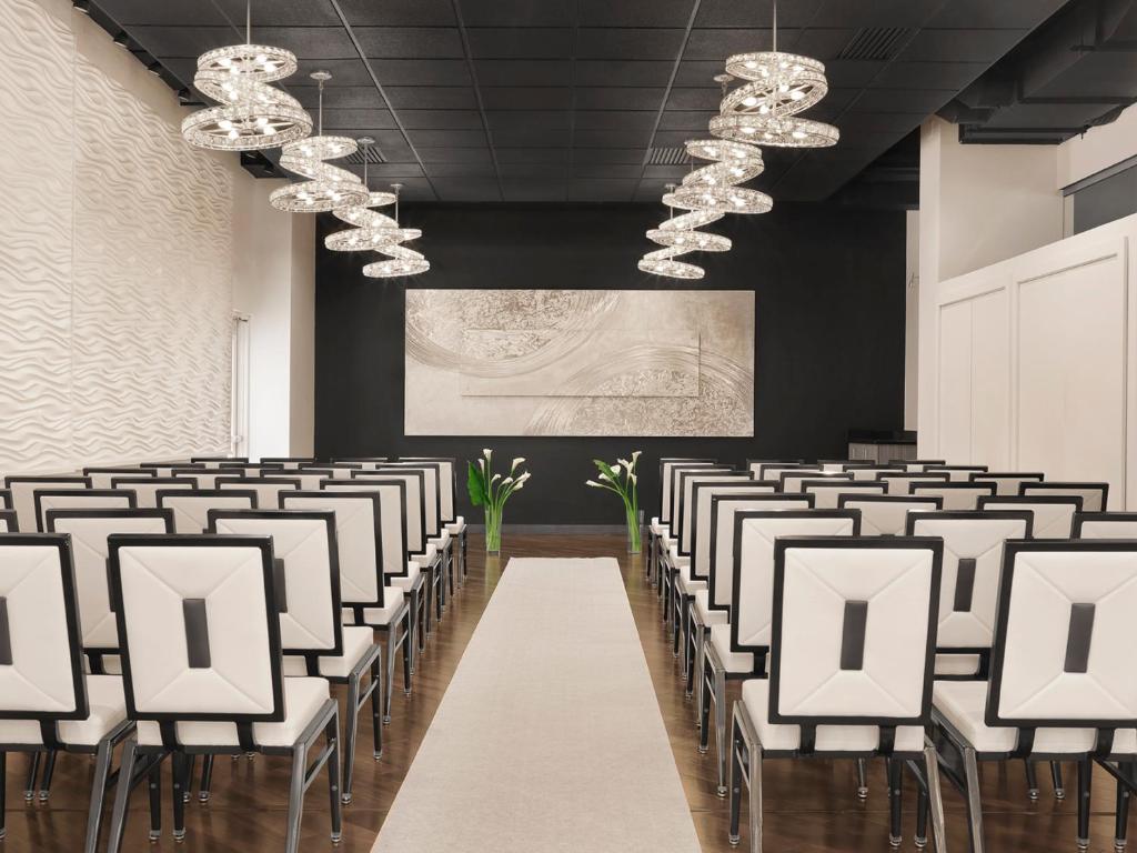 The Moonrise Hotel, Saint Louis (updated prices 2025)