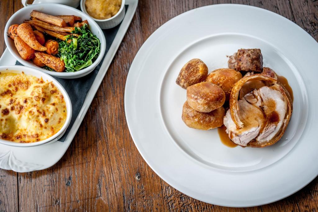 The Slaughters Country Inn, Lower Slaughter (updated prices 2025)