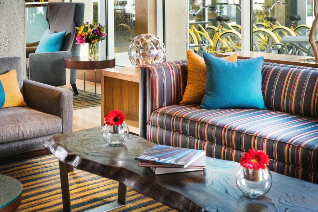 Staypineapple, Watertown Hotel, University District Seattle, Seattle ...