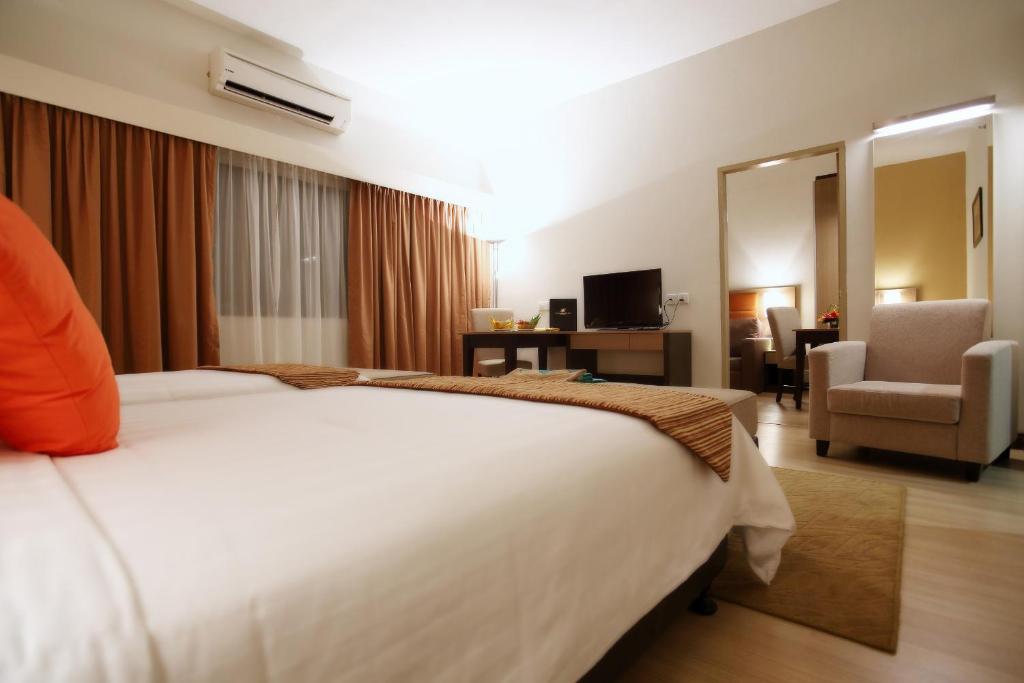 Raia Hotel & Convention Centre Terengganu, Kuala Terengganu (updated ...