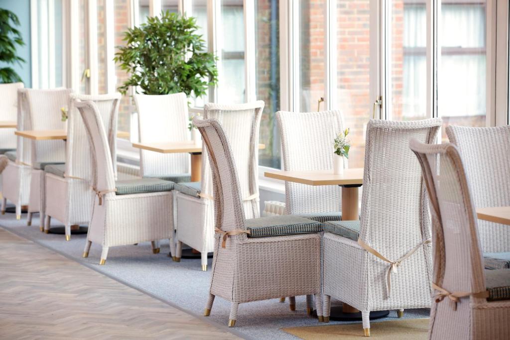 Hogs Back Hotel & Spa Nr Farnham, Farnham (updated prices 2025)