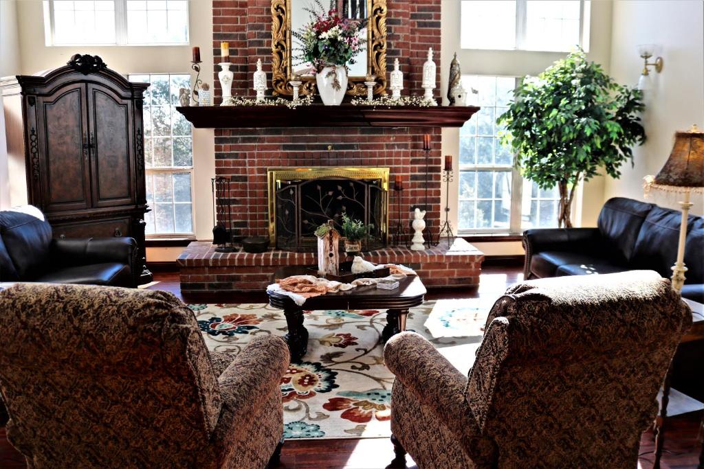 Bradford House Bed and Breakfast, Branson (updated prices 2025)