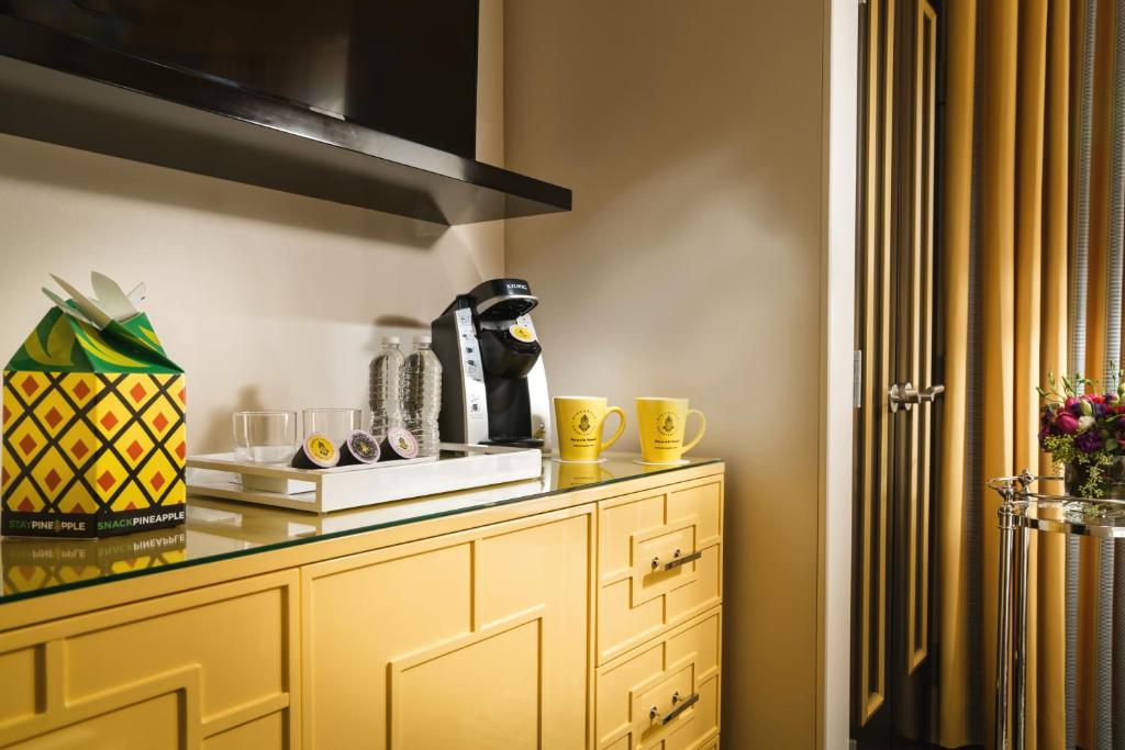 Staypineapple, An Elegant Hotel, Union Square, San Francisco (updated ...