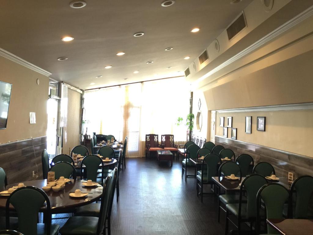 Ramada by Wyndham Torrance, Torrance (updated prices 2025)