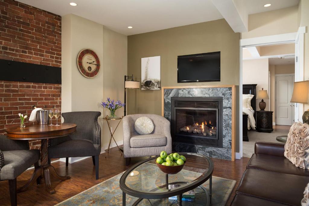 16 Bay View, Camden (updated prices 2025)