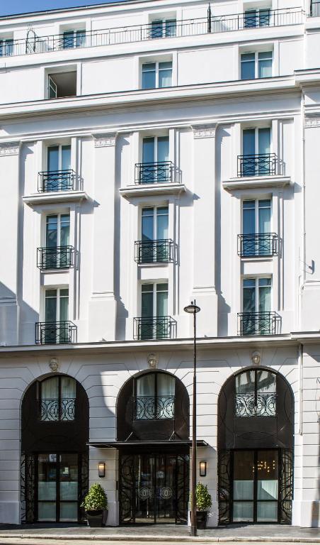 Le Tsuba Hotel, Paris (tarifs actualisés, 2025)