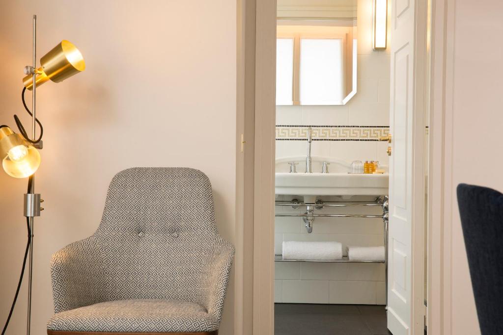 Le Tsuba Hotel, Paris (tarifs actualisés, 2025)