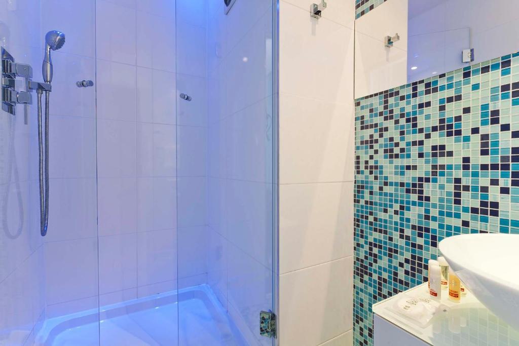 Color Design Hotel, Paris (updated prices 2025)