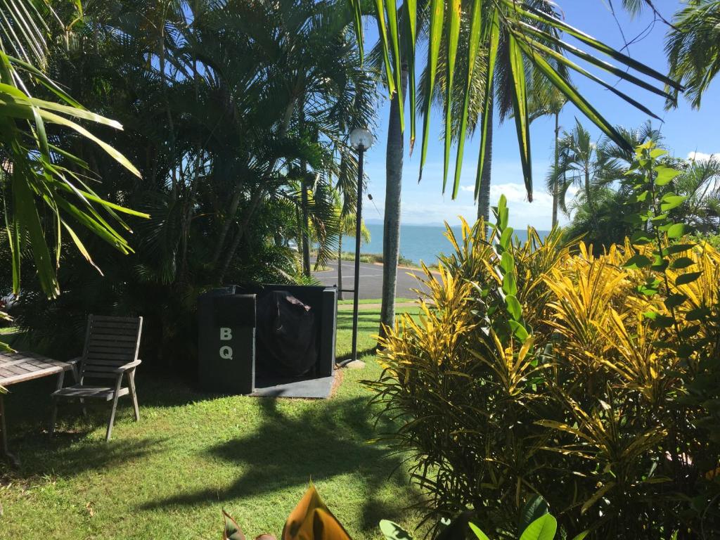 Cardwell Beachfront Motel, Cardwell (updated prices 2025)