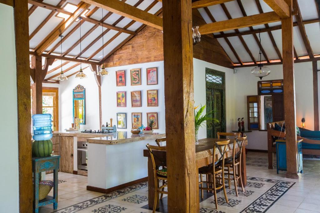 Lata Lama, Lovina (updated prices 2025)