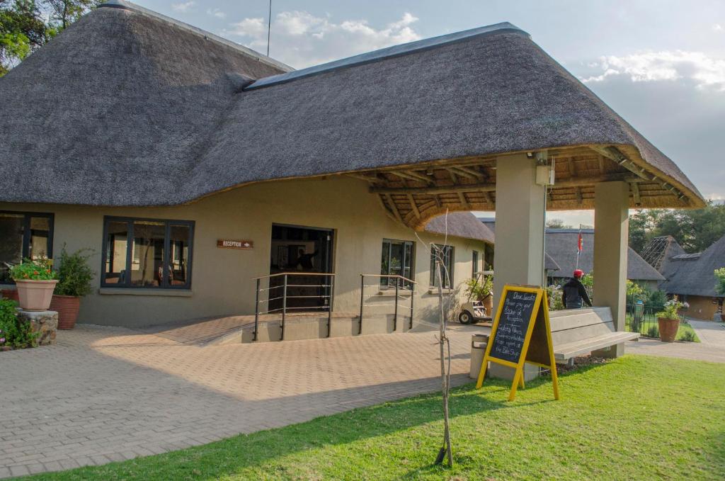 Cradle Moon Lakeside Game Lodge, Muldersdrift (updated prices 2025)