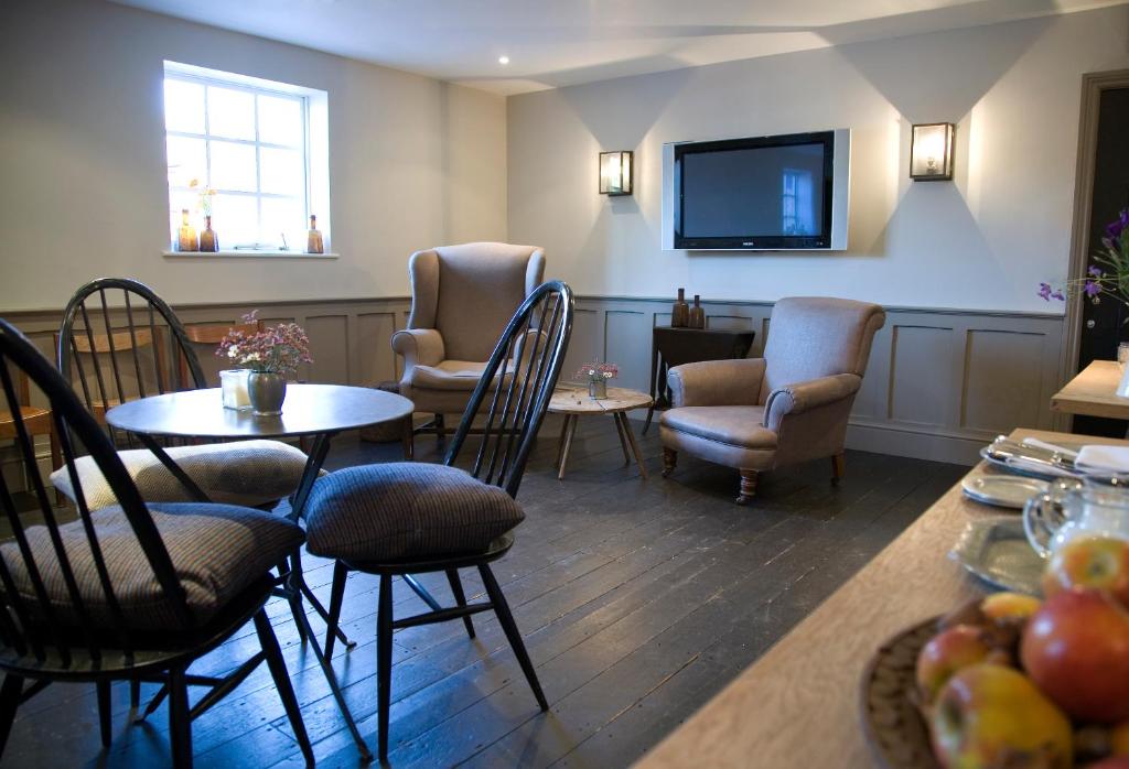 The Crown, Amersham (updated prices 2025)