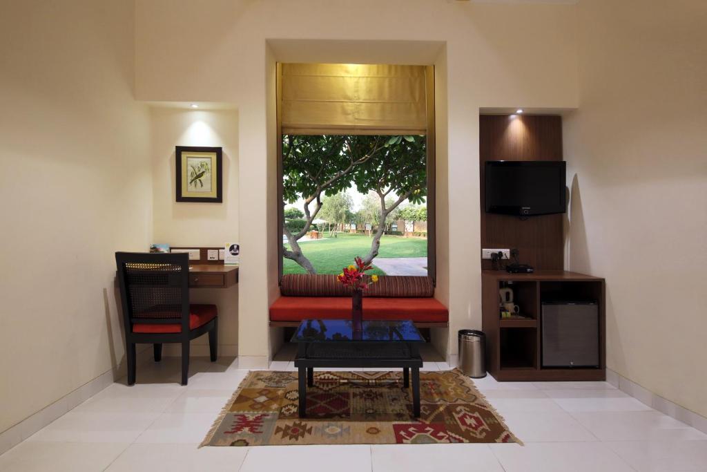 Lemon Tree Hotel, Tarudhan Valley, Manesar, Gurgaon (updated prices 2025)