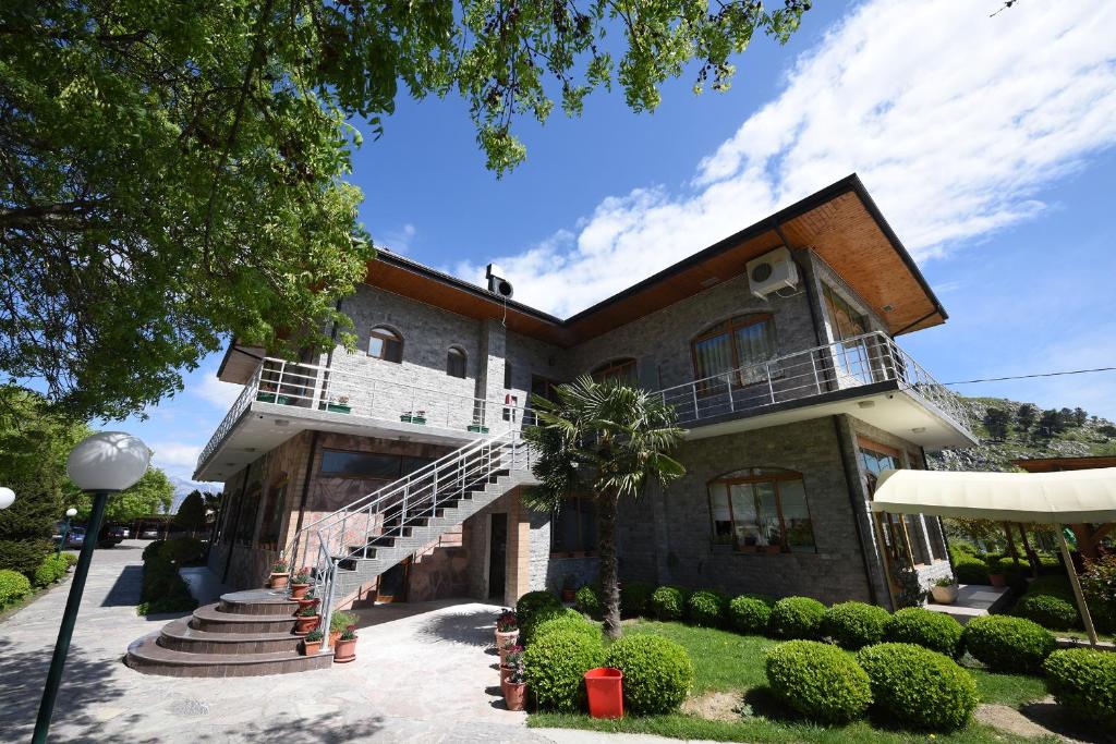 Buna Park Hotel, Shkodër – Precios actualizados 2023