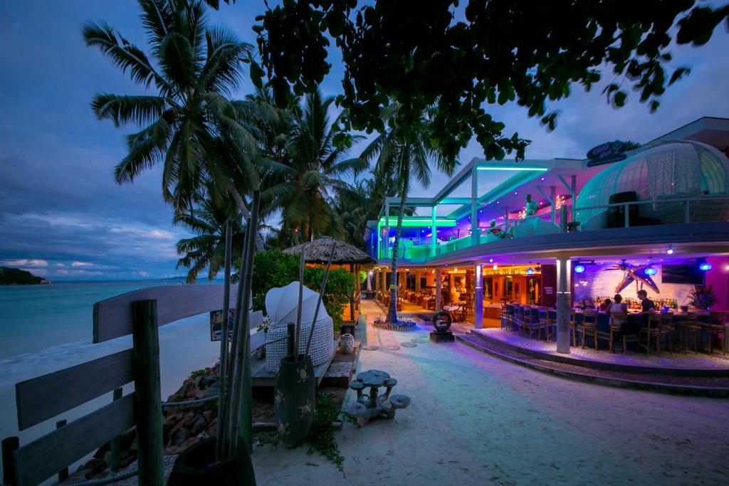 Hotel Le Duc de Praslin, Baie Sainte Anne – Updated 2023 Prices