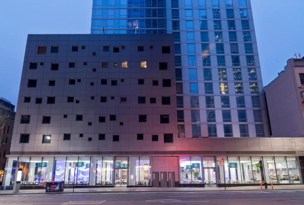 Riu Plaza New York Times Square, New York (updated prices 2025)