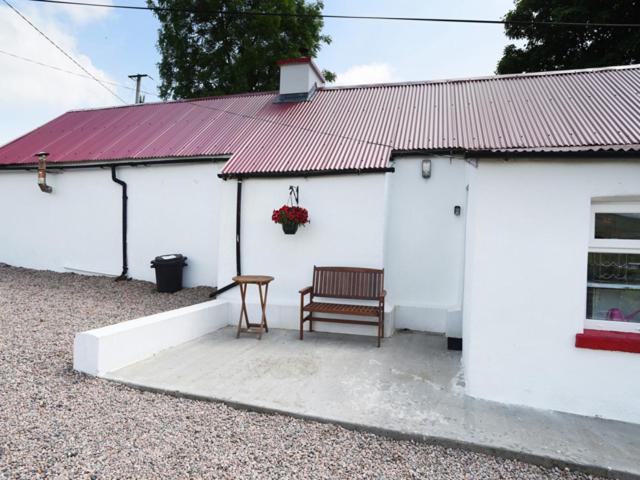 Kerrigan's Cottage | Hotel in Commeen, Ireland