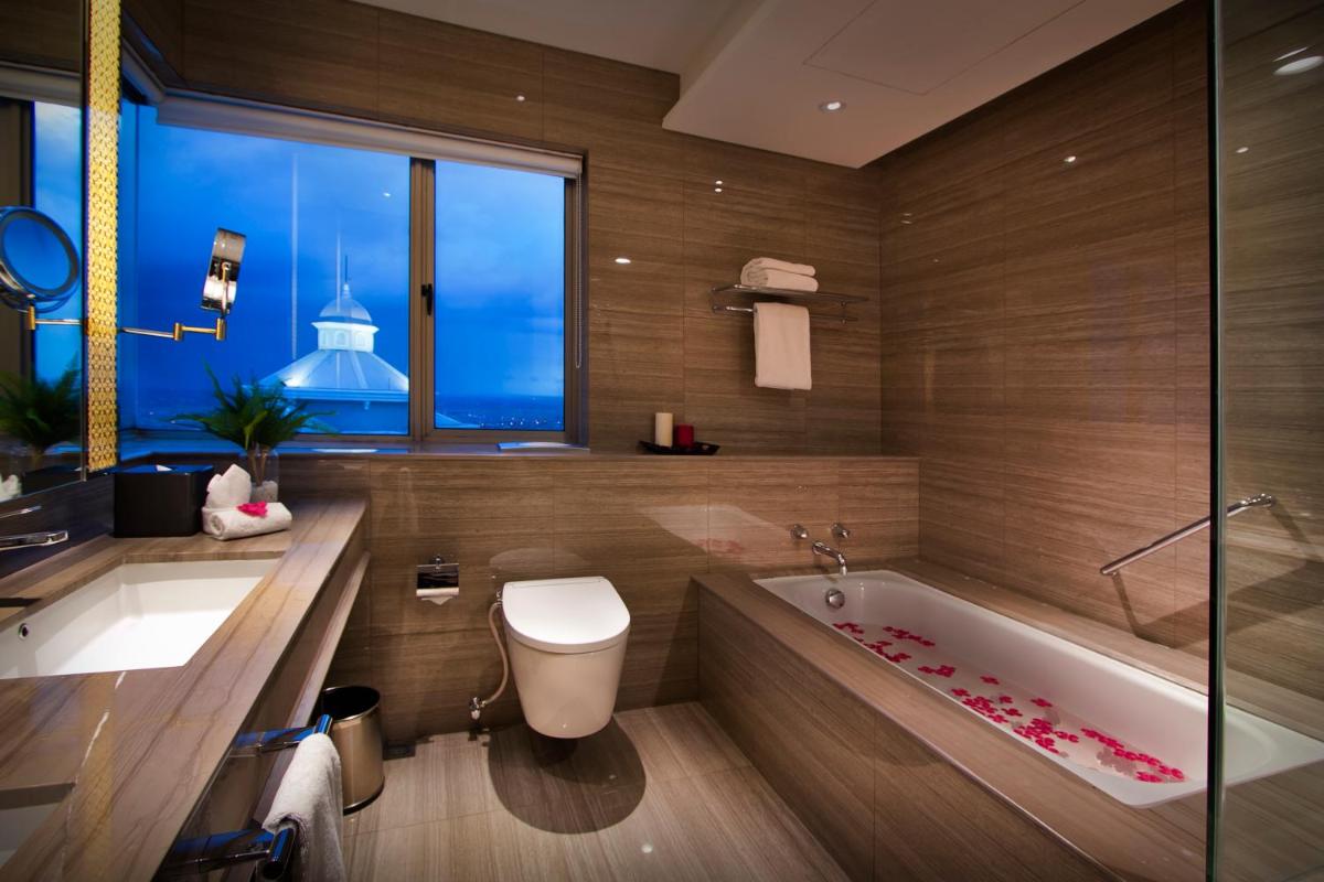 Ascott Waterplace Surabaya - Surabaya