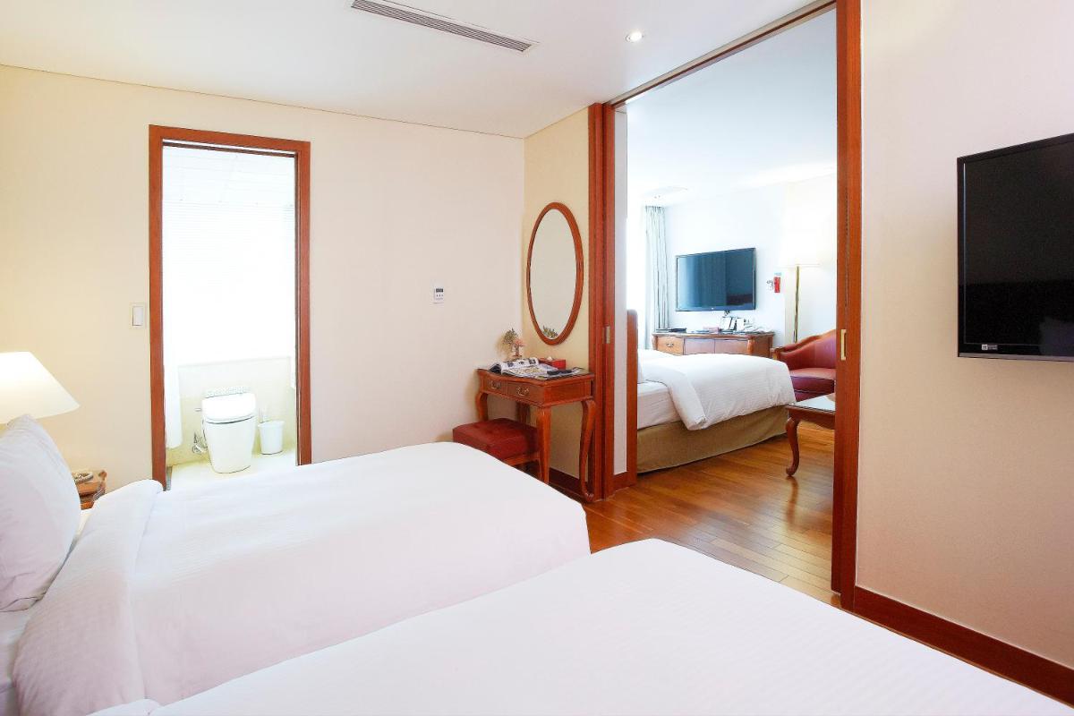 Sejong Hotel Seoul Myeongdong - SuiteTrails