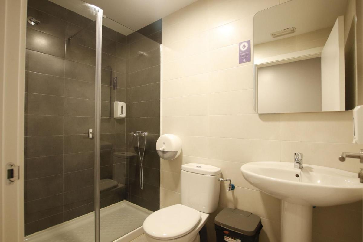 Bilbao Metropolitan Hostel by Bossh Hotels - Bilbao