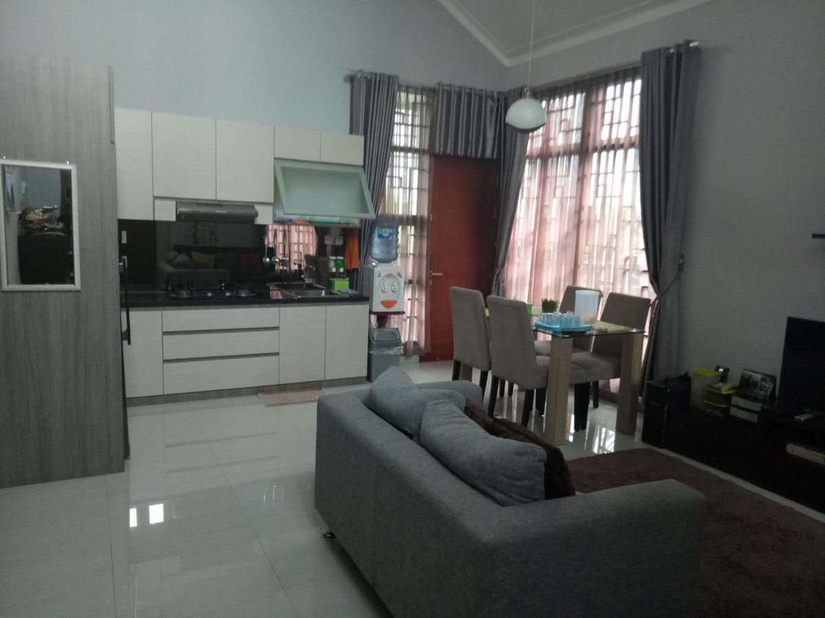 Homestay Syariah Cileunyi, Bandung Timur - Bandung