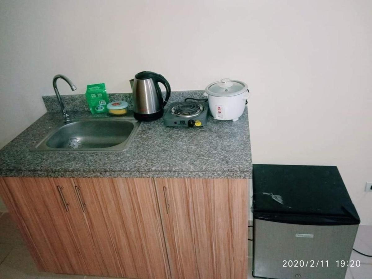 Urban Deca Tondo Manila by Gracey's Place Unit 3 - Manila