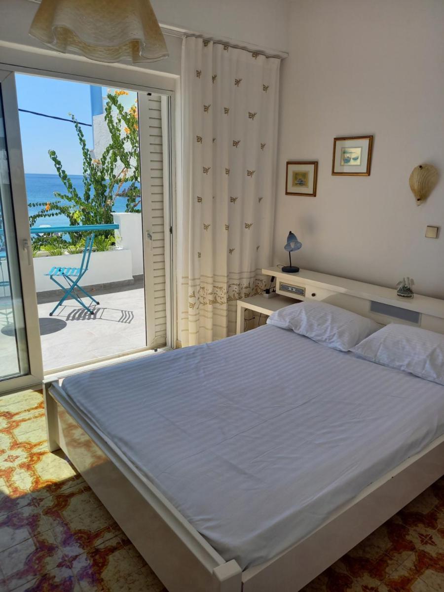 Sea Front Haraki House - Haraki