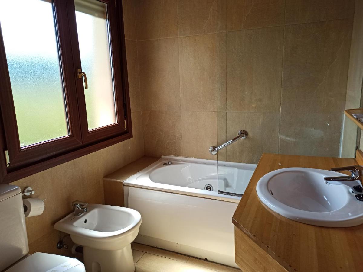 hotel gueñes | Hotel in Güeñes, Spain