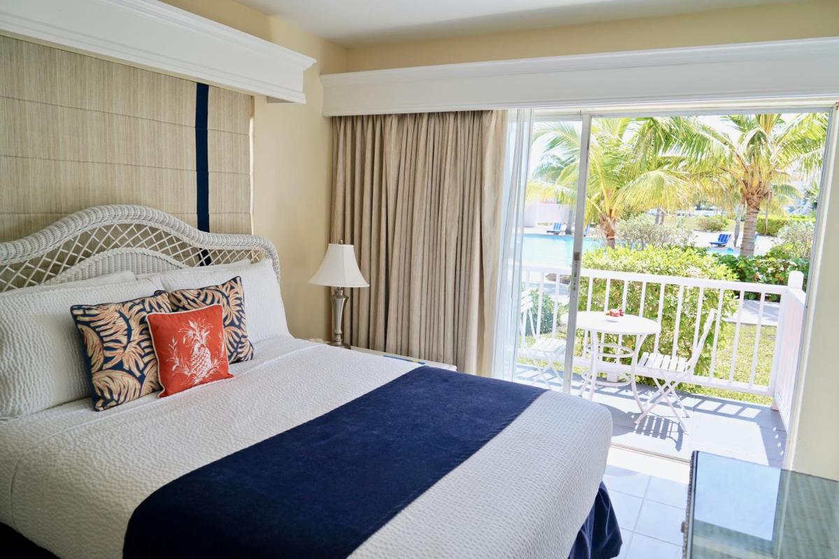 Sandyport Beach Resort - SuiteTrails
