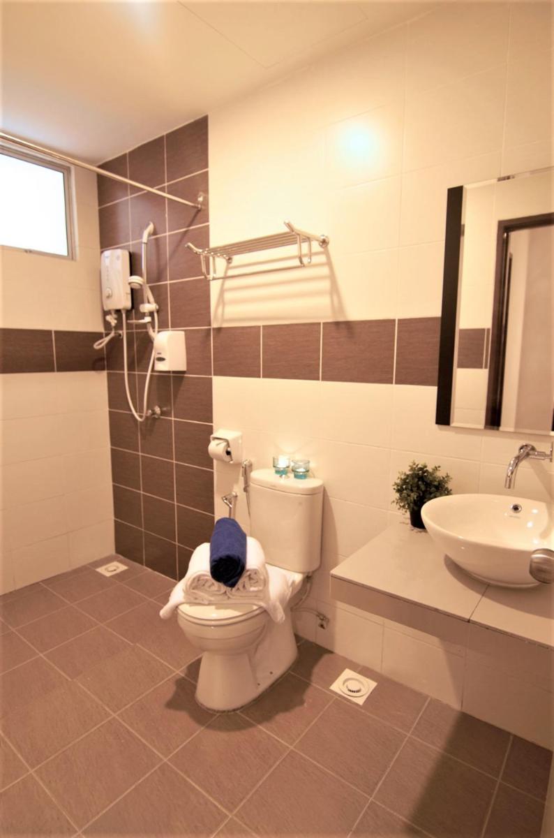 Family First Choice - BL Water Theme Park Resort - Melaka