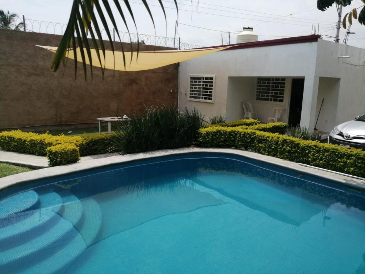 Bungalow Cocoyoc Morelos | Holiday Home in Cocoyoc, Mexico