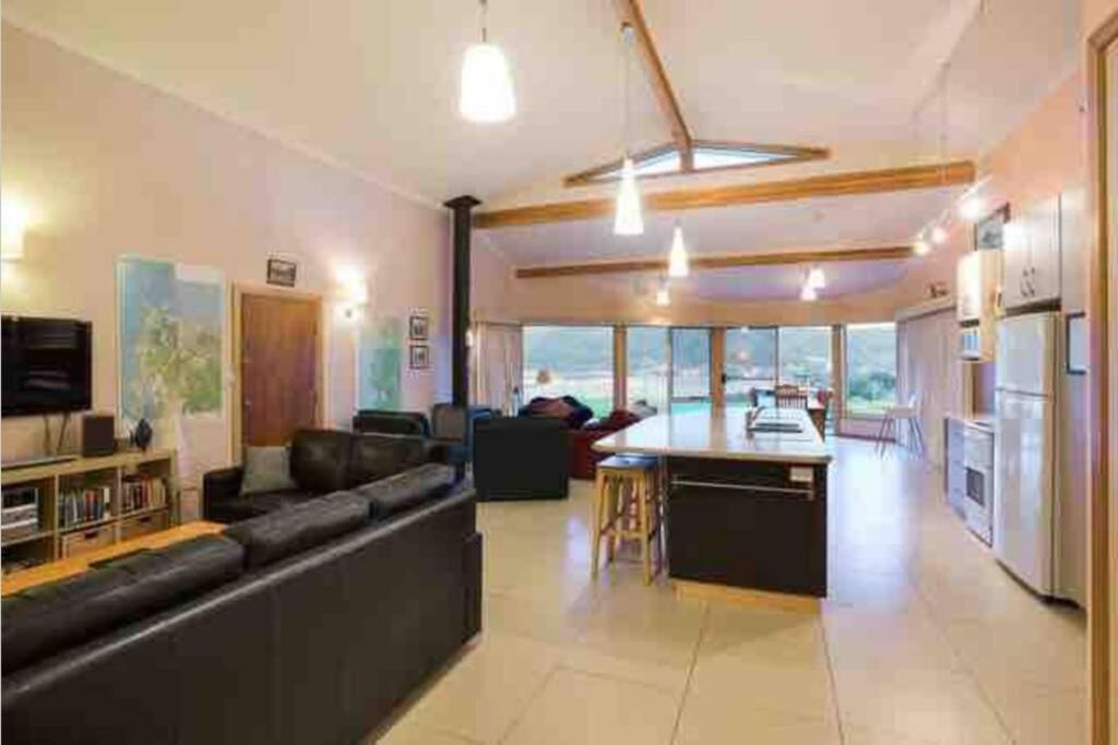 Arthur River Lodge- Entire House - Arthur river