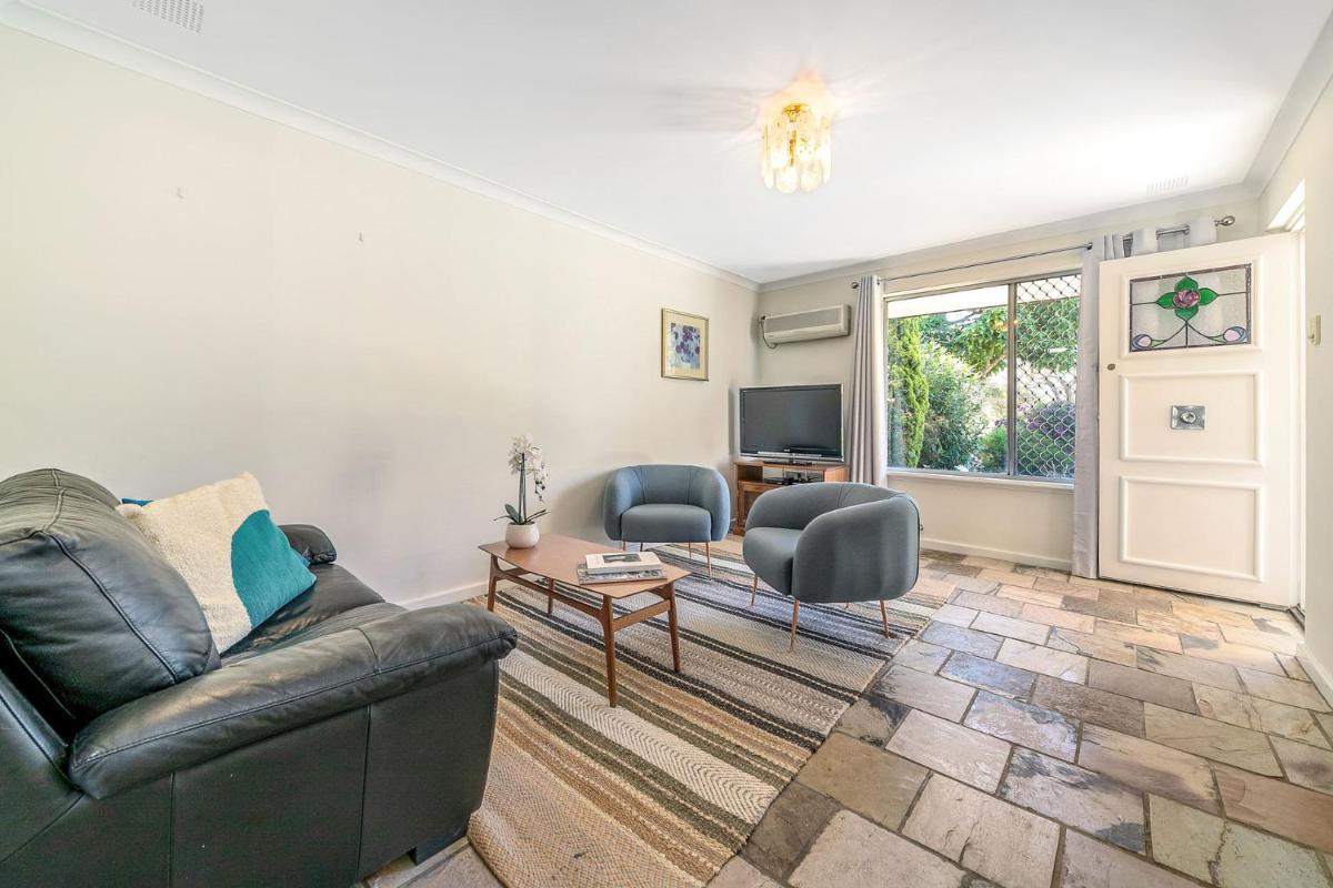 Layman Park Villa - Perth