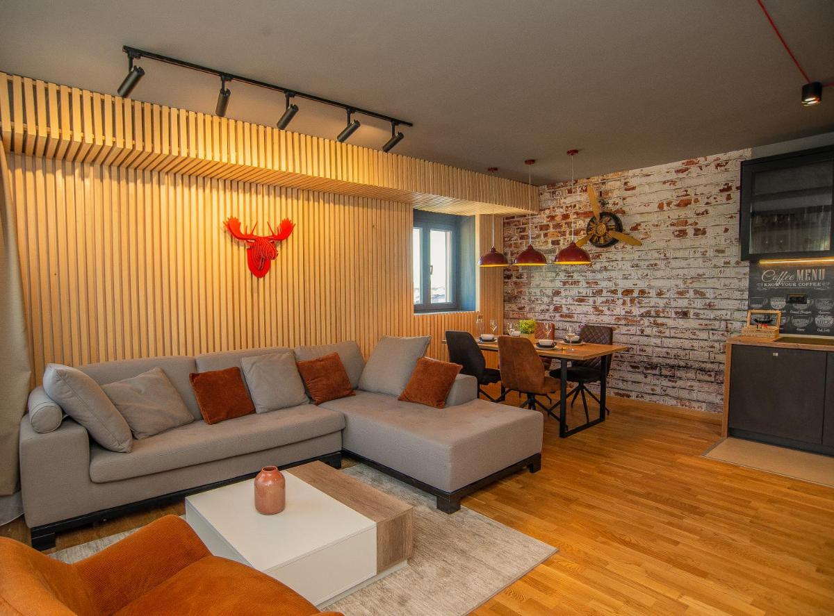 Stylish Two Bedroom Apartment at Ljubovic-Hill Park - Podgorica