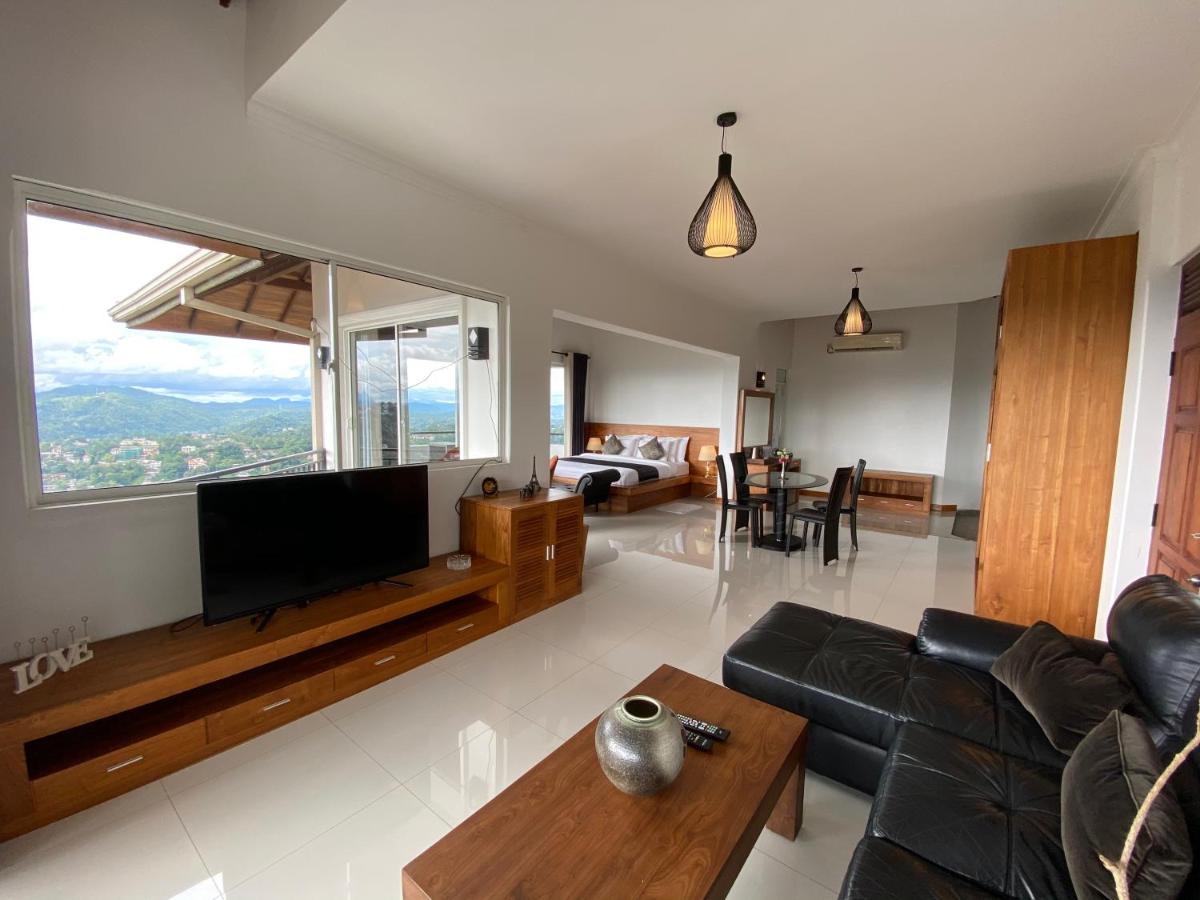 The Heaven's Villa Kandy - Kandy