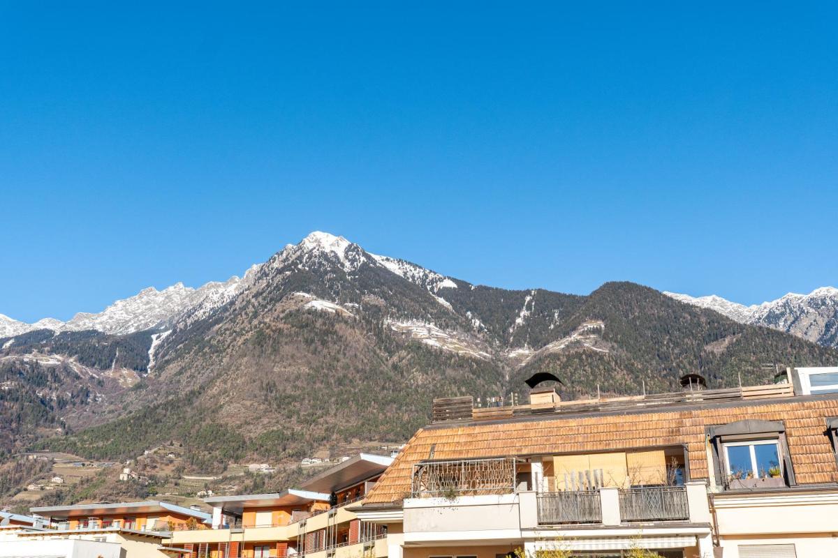 Flow Apartments Winkel Love und Happiness | Apartment in Merano, Italy