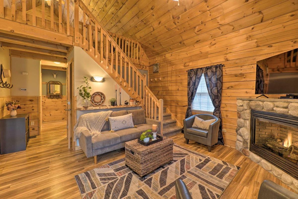 Charming Log Cabin at Double JJ Ranch Resort! - Rothbury