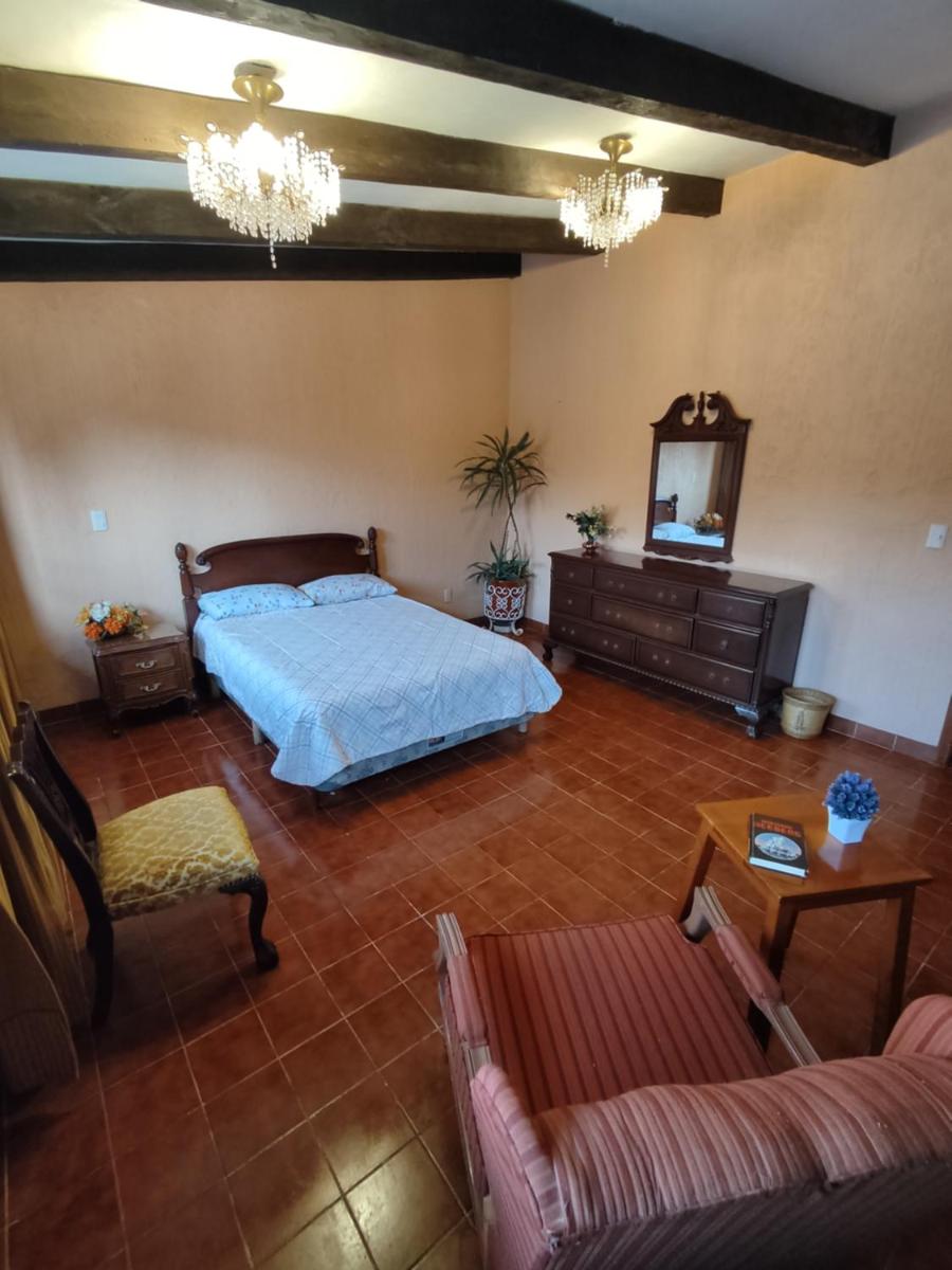 Casa tranquila en el corazón de San Cristóbal | Homestay in San ...