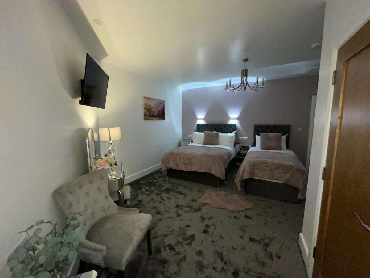 Atlantic Lodge, Main Street Ardara - Ardara