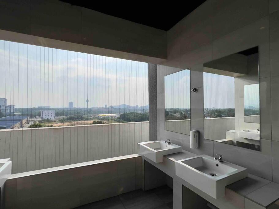 IMPERIUM RESIDENCE KUANTAN [Seaview] Family Suite - Kuantan