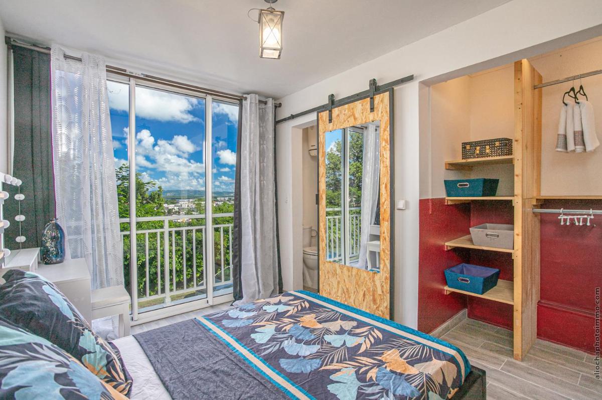 Foyal Toloman - Ibiskis - Fort-de-france