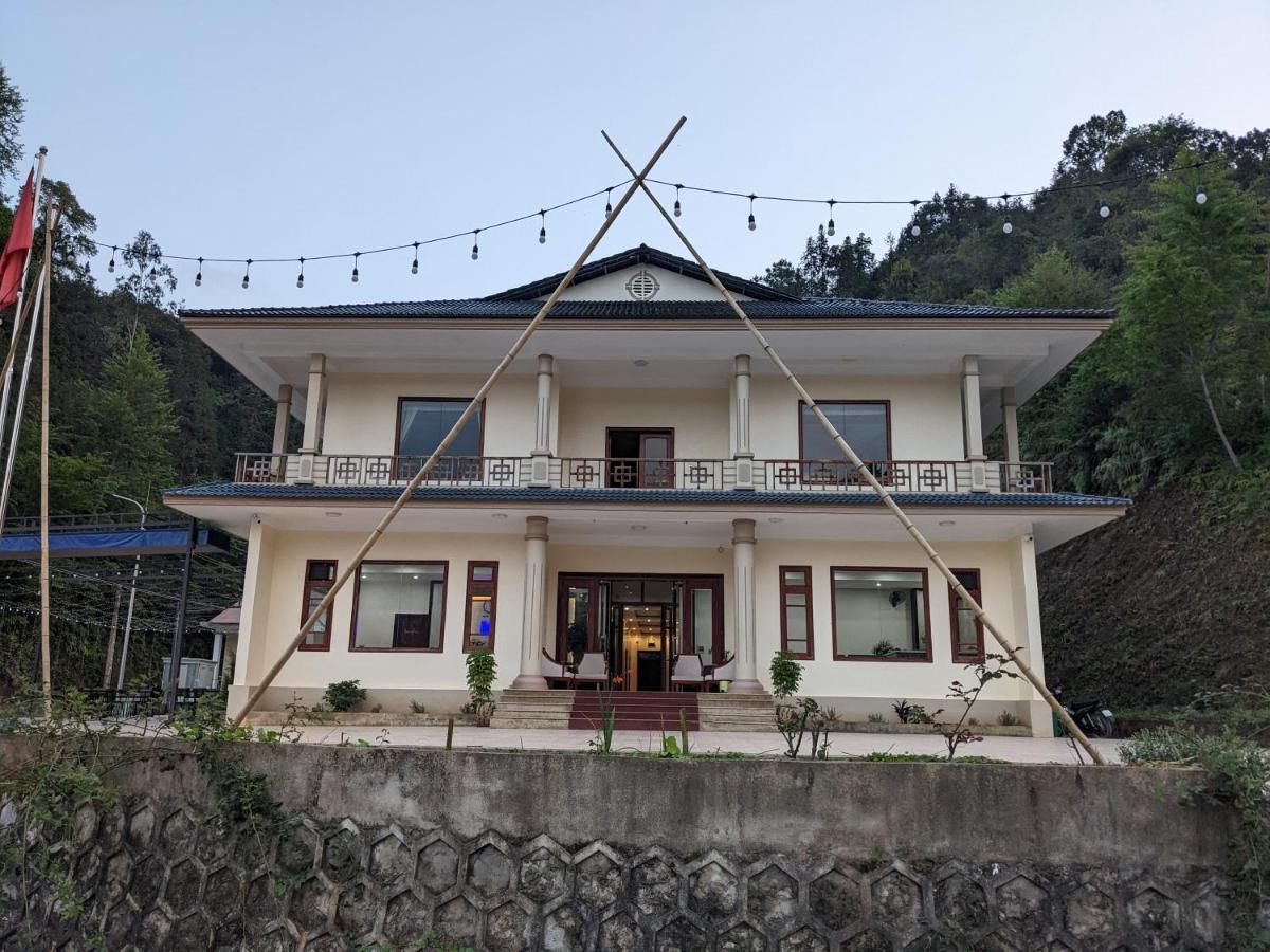 Lolo Heritage Resort - SuiteTrails
